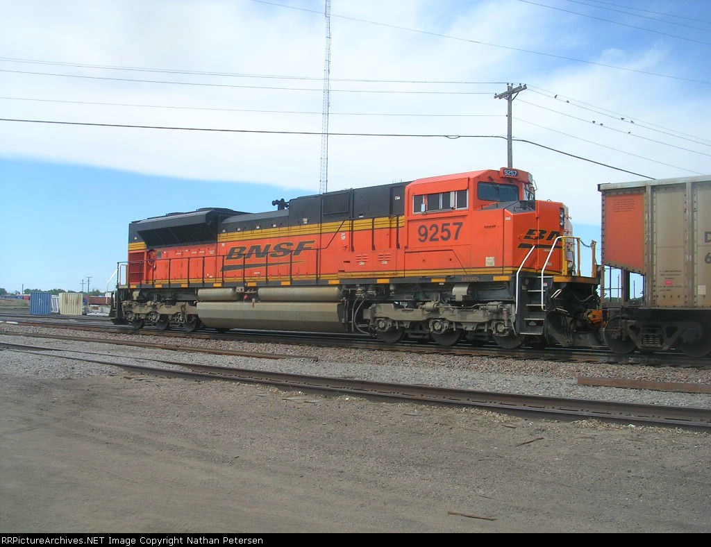 BNSF 9257